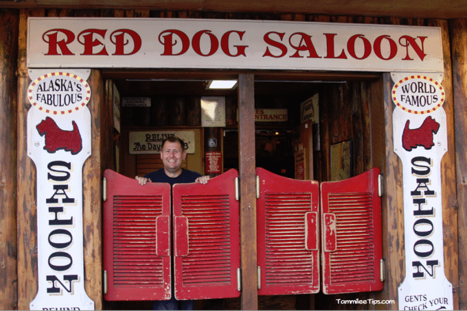 An evening at the Red Dog Saloon, Juneau Alaska