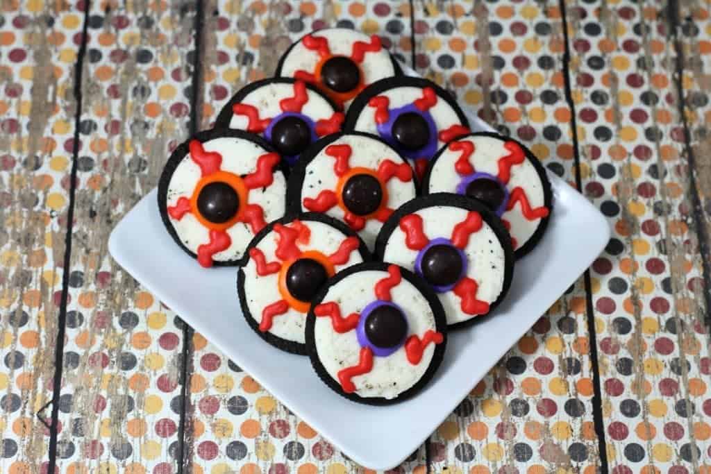 Crazy Eye Cookies perfect for Halloween!