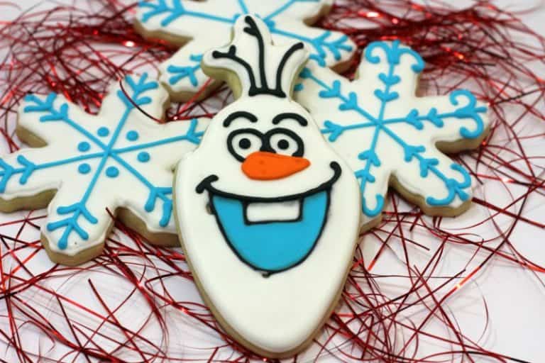 Seriously Cute Olaf Cookies!