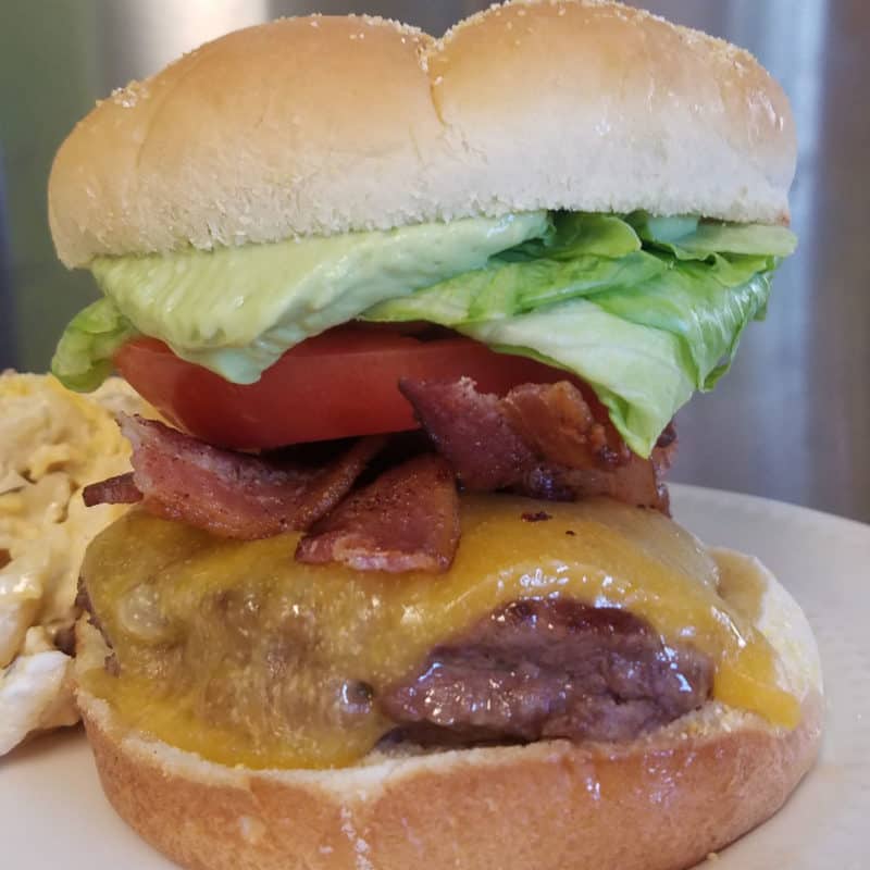 BLT Burger with Avocado Aioli Recipe - Tammilee Tips