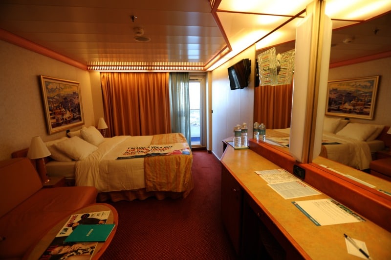 Photo tour of the Carnival Splendor {Video} - Tammilee Tips