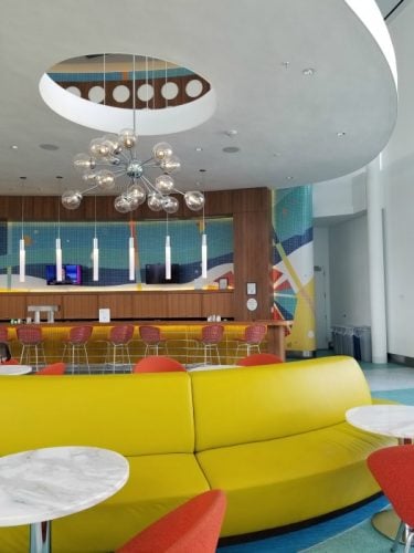Universal's Cabana Bay Beach Resort {Video} - Tammilee Tips