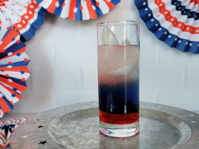 Red White and Blue Drink Cocktail Recipe - Tammilee Tips