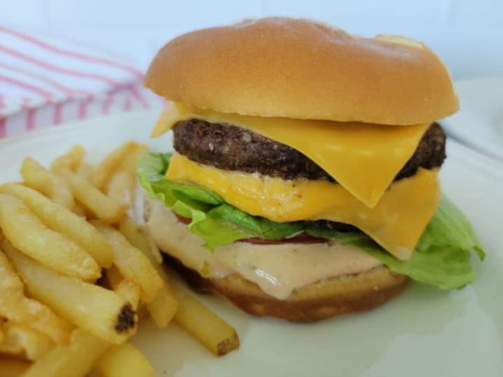 How to Make In n Out Sauce Recipe (Copycat) - Tammilee Tips