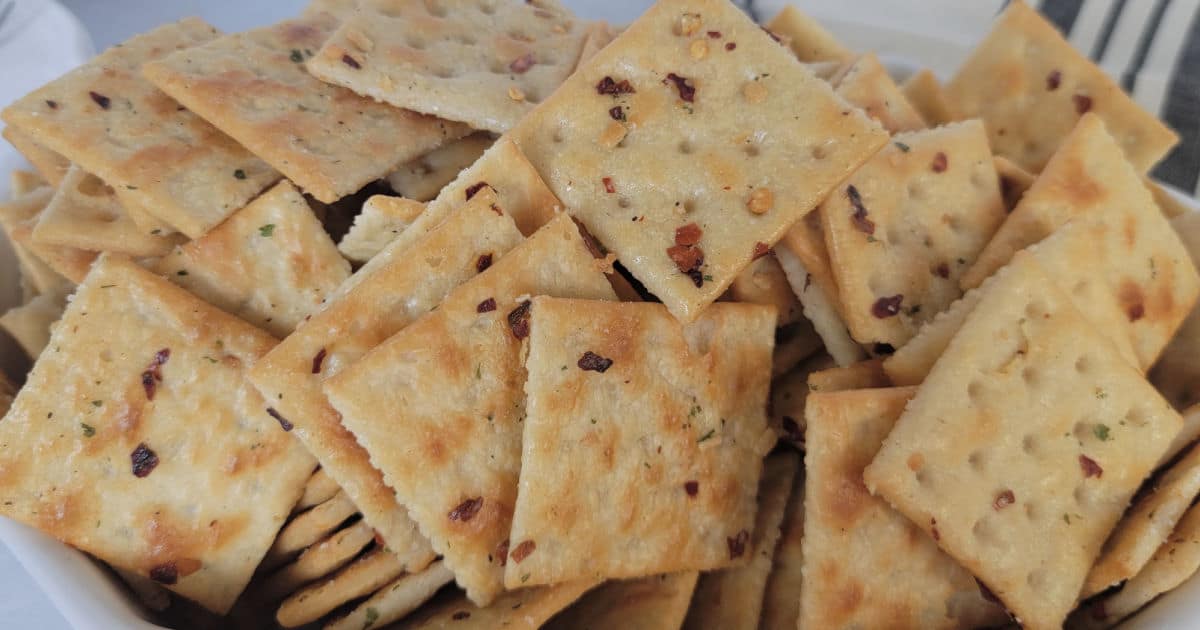 Alabama Fire Crackers Recipe - Tammilee Tips