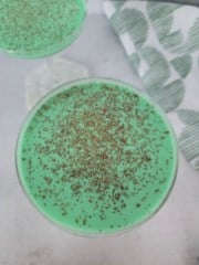 Classic Grasshopper Drink {Video} - Tammilee Tips