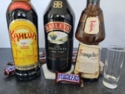 Snickers Shot Recipe - Tammilee Tips