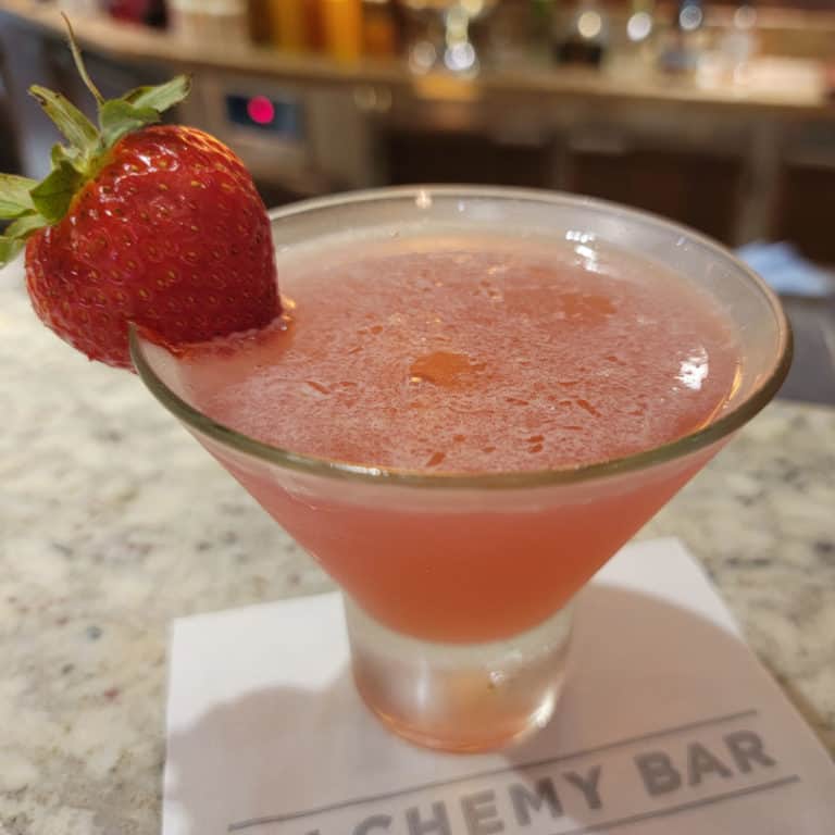 55+ Easy Fruity Alcoholic Drinks - Tammilee Tips