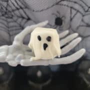 3 Ingredient Marshmallow Ghost - Tammilee Tips