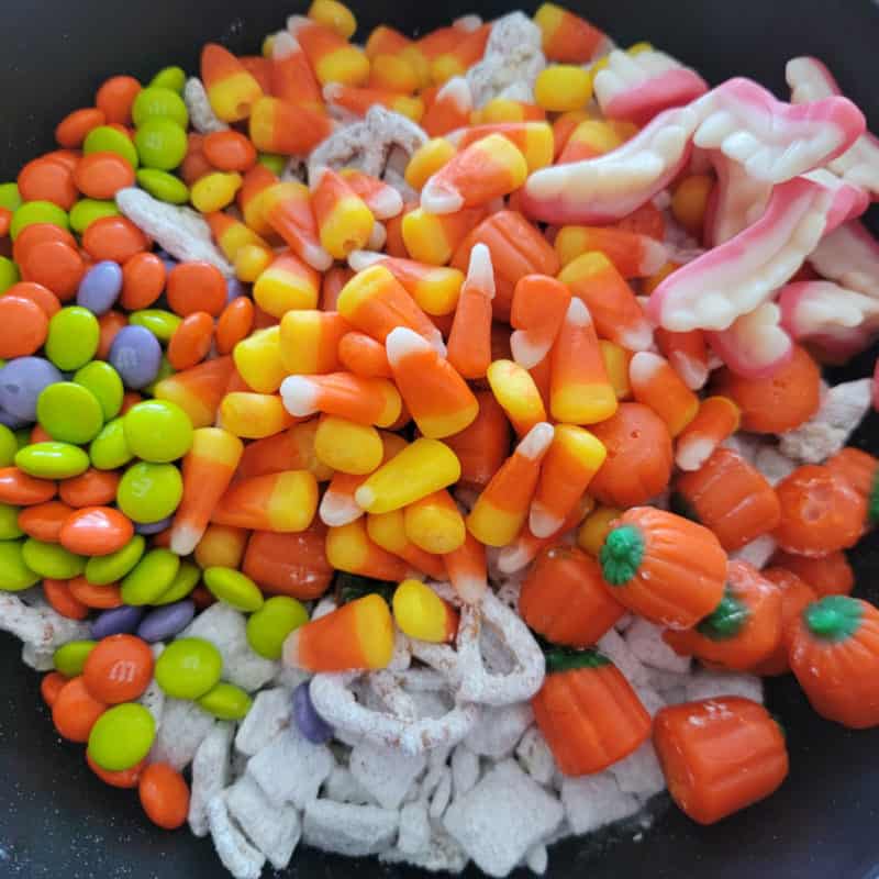 Halloween Monster Munch - Tammilee Tips