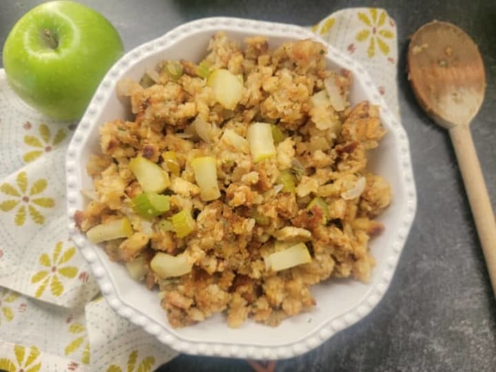 Easy Apple Stuffing Recipe - Tammilee Tips