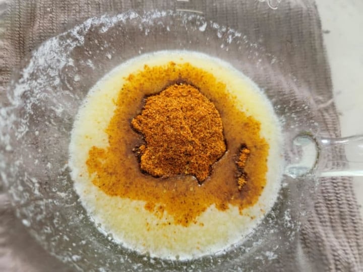 3 Ingredient Old Bay Goldfish Crackers - Tammilee Tips