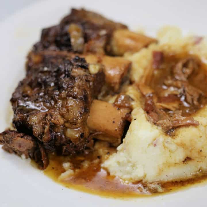 Easy Crock Pot Guinness Braised Short Ribs Recipe
